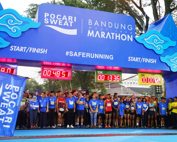 Otsuka Search EVENT LARI TERBESAR DI JAWA BARAT: POCARI SWEAT BANDUNG ...